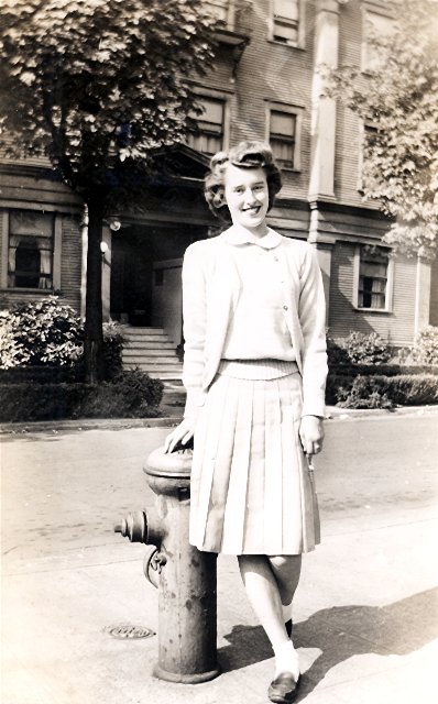 Lenore Mae (Cleveland) Lambert